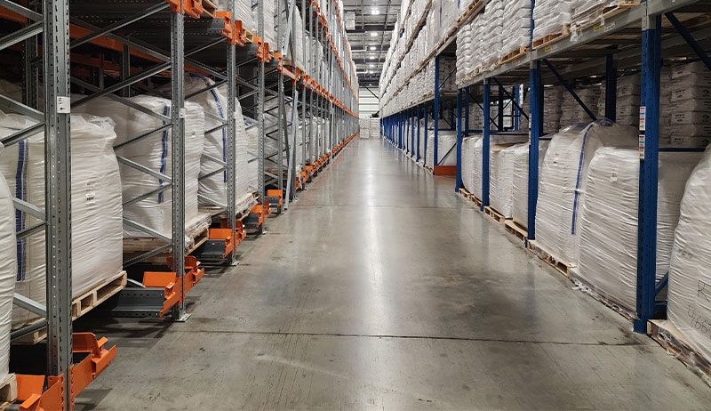 Maximizing Efficiency with Pallet Shuttles in Industrial Storage ...